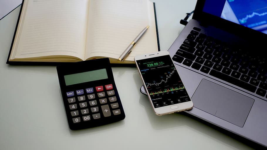 Diese 4 Finanz Apps helfen Ihnen, Ihre Ausgaben in den Griff zu ...